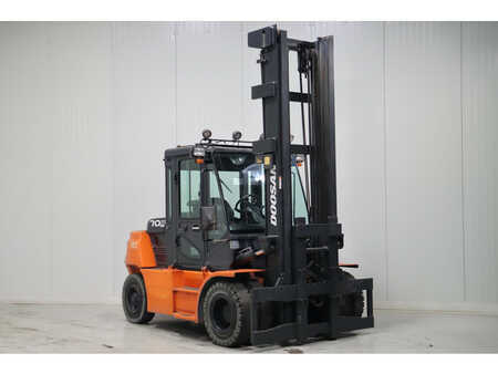 Doosan D70 d'occasion à vendre | Forklift