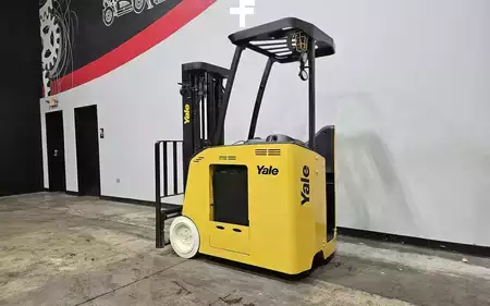 Used Reach Trucks | 211 Top Offers Near You